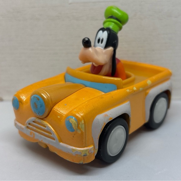 Disney | Toys | 26 Disney Mickey The Road Racers Toy Goofys Coupe De ...